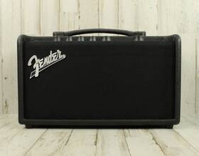 FENDER UFMLT4008112025 Mustang LT40S